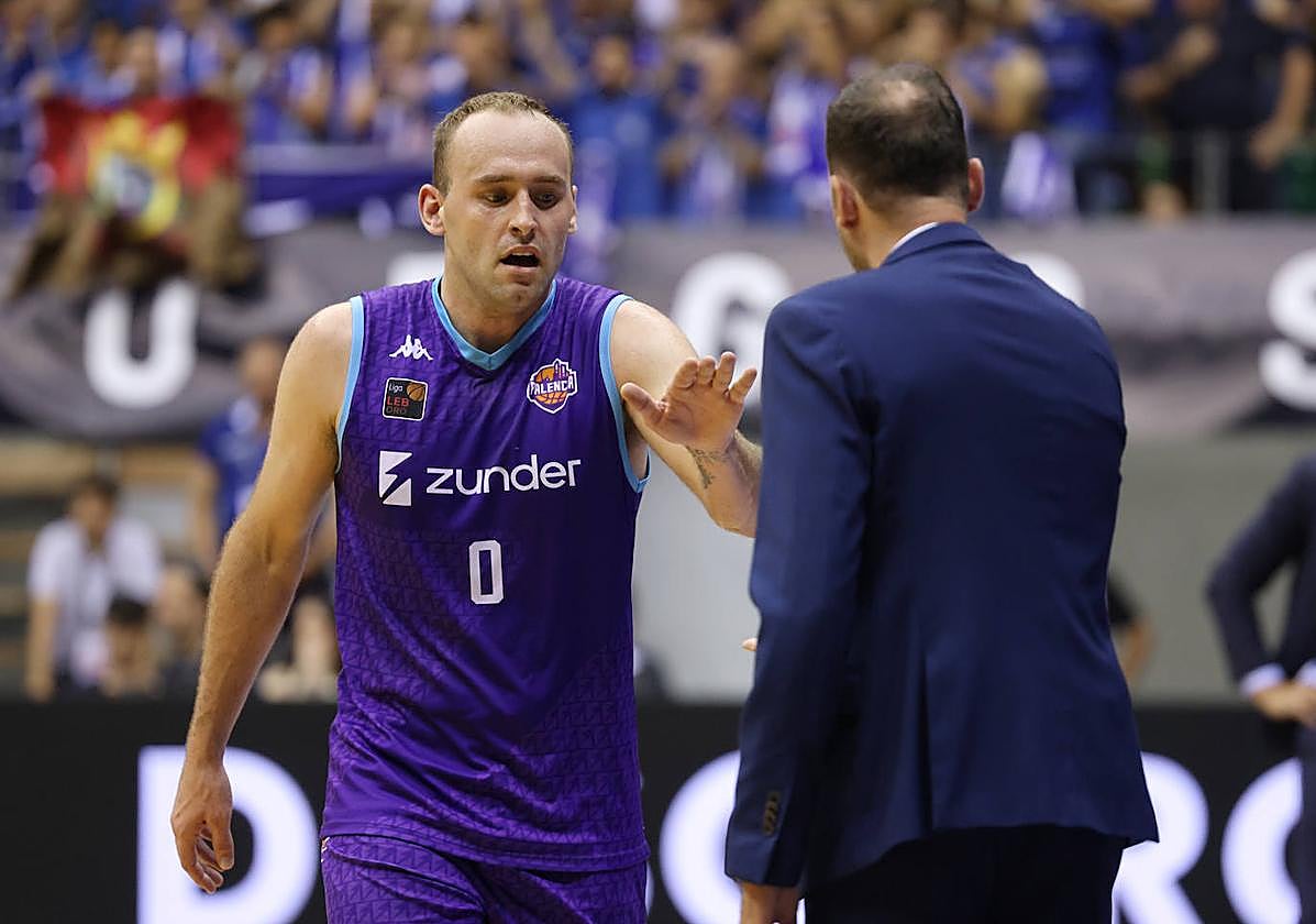 El UEMC da un paso adelante con la incorporación de Devin Schmidt | El Norte de Castilla